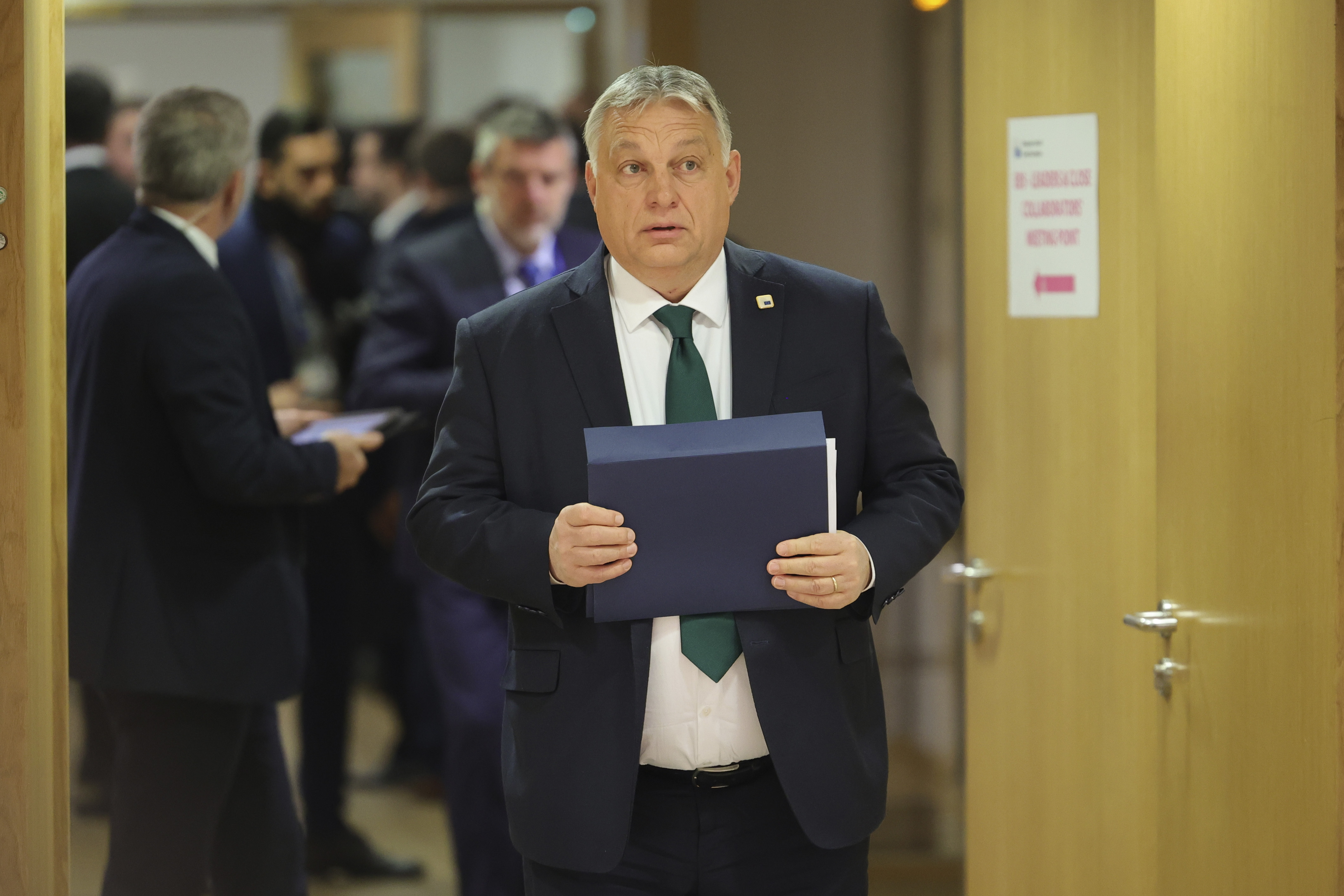 Ungaria blochează UE să acorde un ajutor militar de 500 de milioane de ...