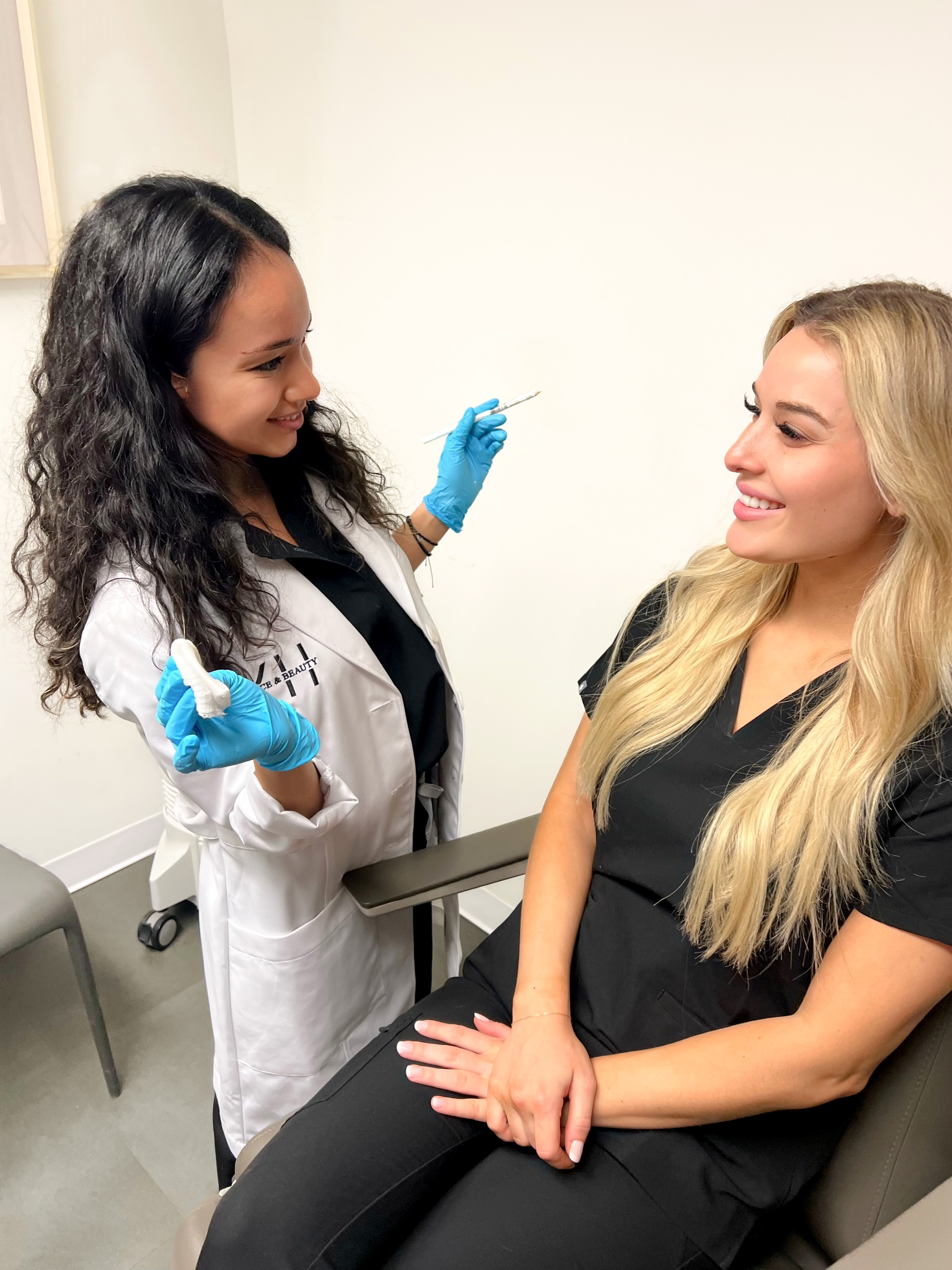 Lip Fillers NYC | Non-Surgical Lip Injections in NYC