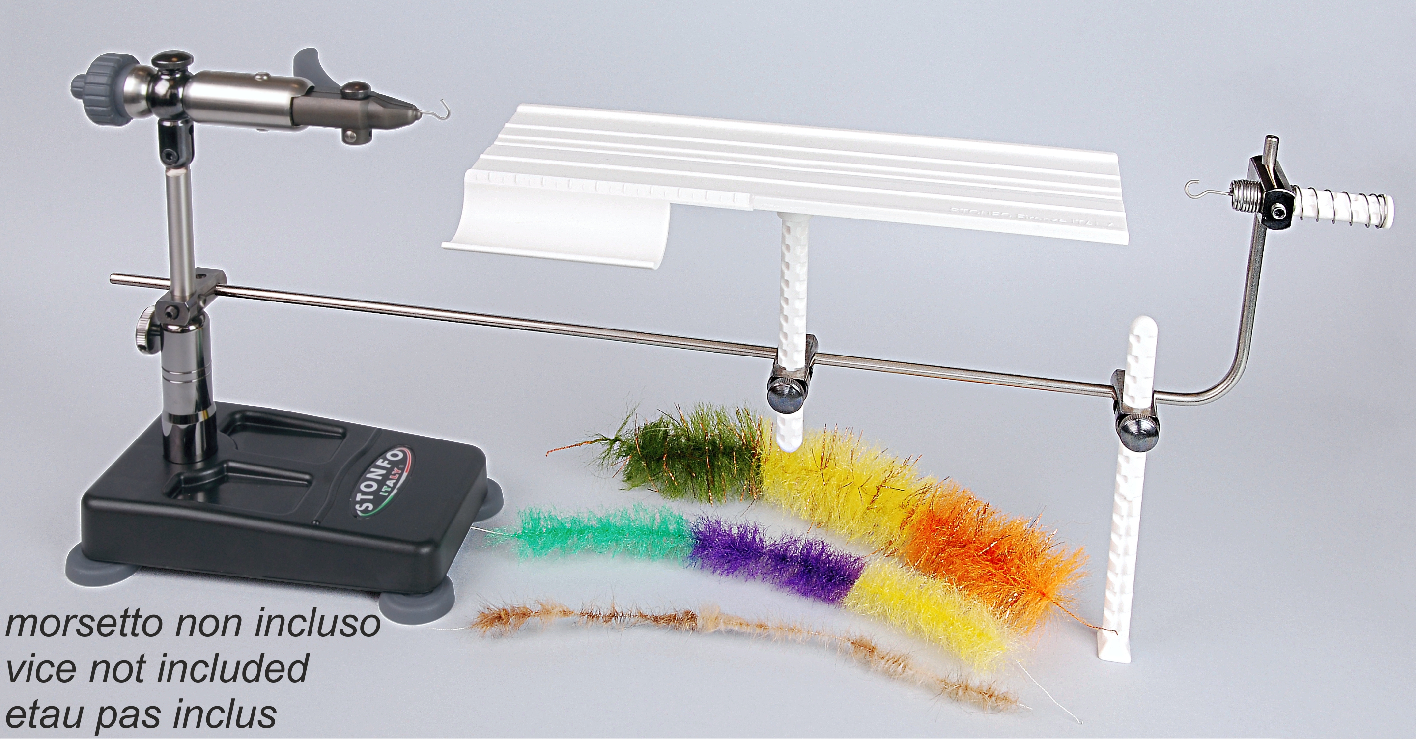 DUBBING BRUSH DEVICE