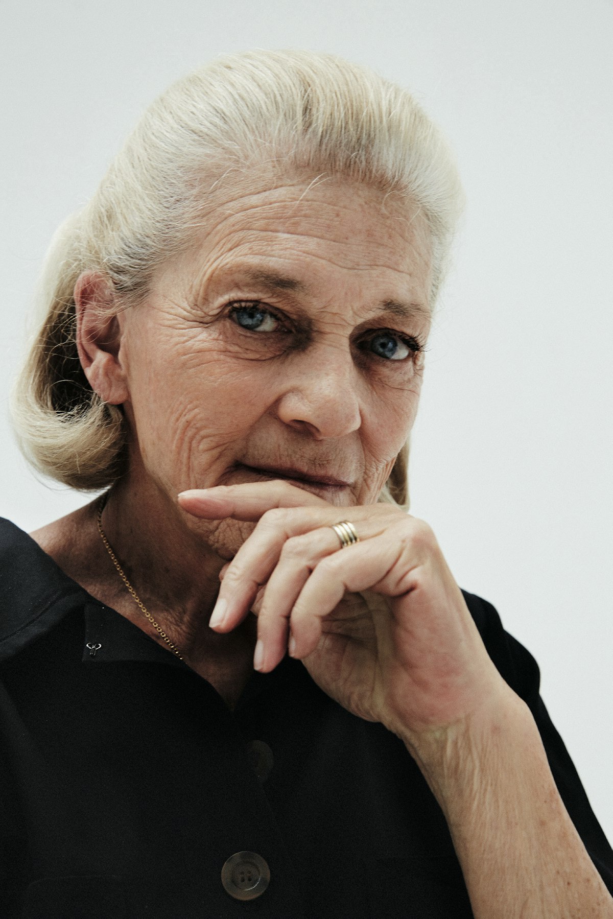 Elisabeth Badinter, 72 ans: "Je suis inquiète pour l'avenir des femmes"