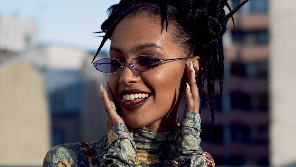 Alewya, la voix que toute la mode s'arrache