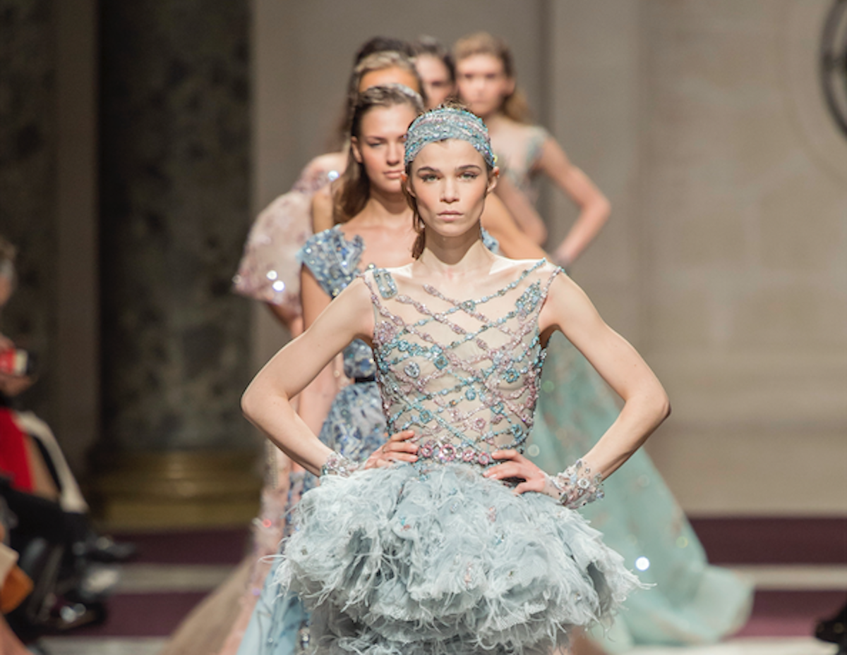 Chez Ziad Nakad la Haute Couture transcende la constellation d’Orion