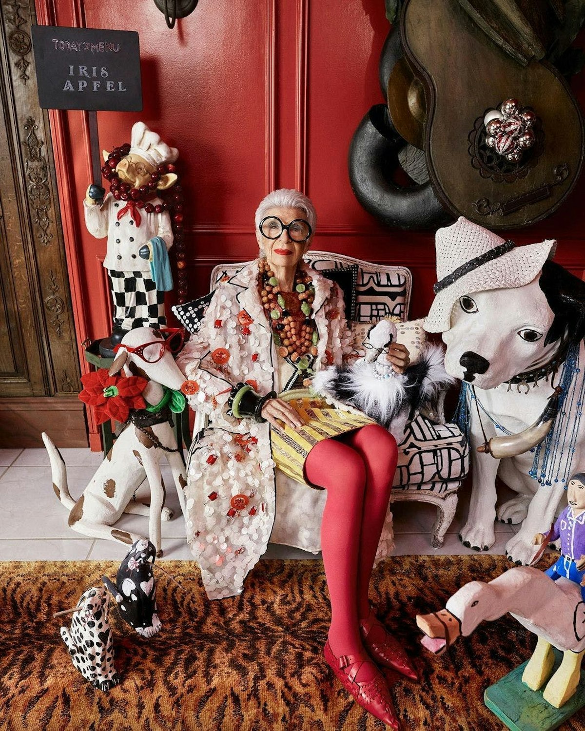 Iris Apfel : ce qu'il faut savoir sur cette icône de mode qui vient d ...