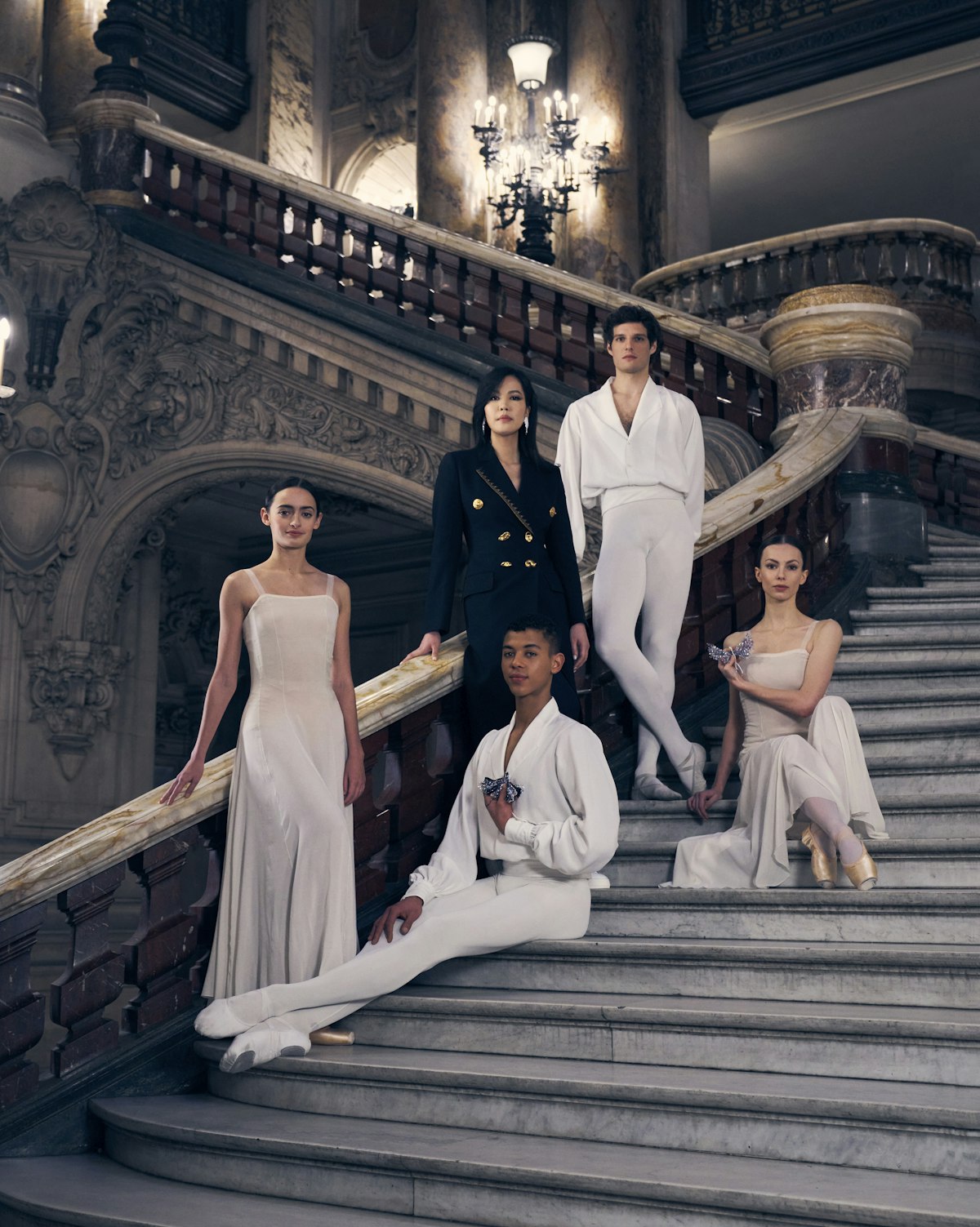 Feng J vient côtoyer l'art du ballet