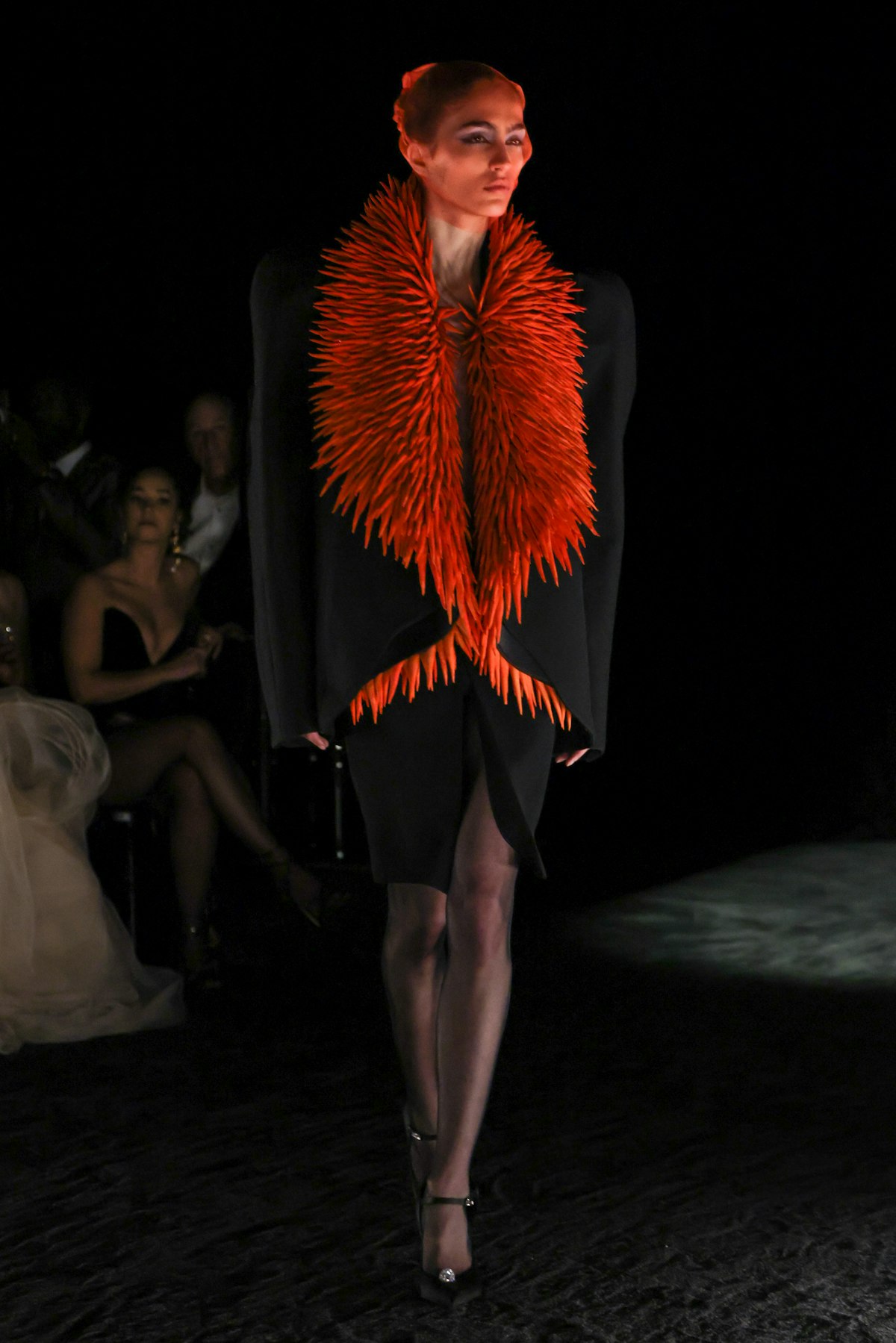 Découvrez le défilé Schiaparelli Haute Couture automne-hiver 2024-25