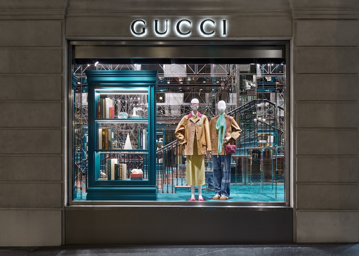 Endless Narratives : Gucci réinvente l’art de la vitrine