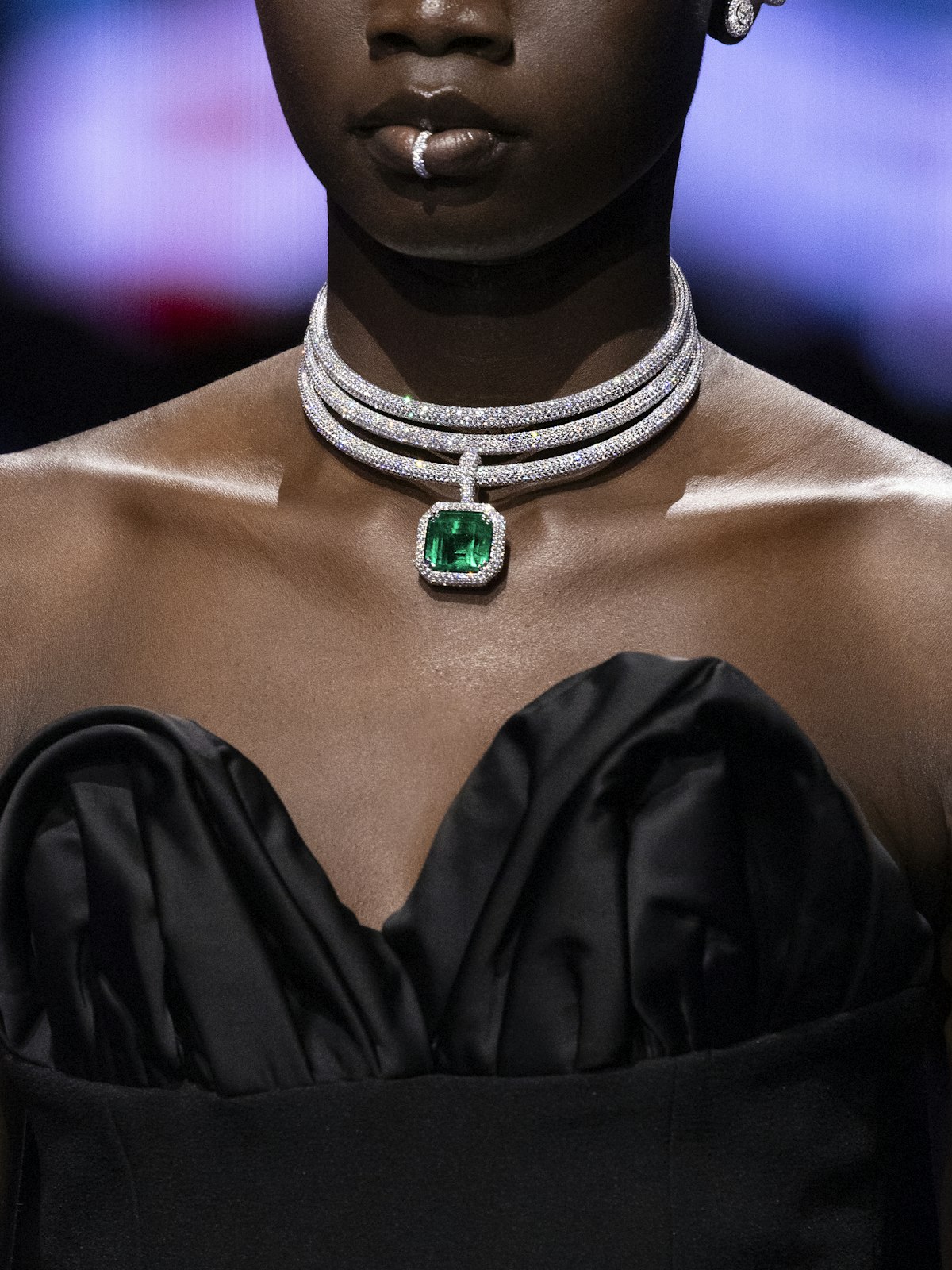 Terres d'Instinct : Messika fête ses 20 ans avec un show Haute Joaillerie