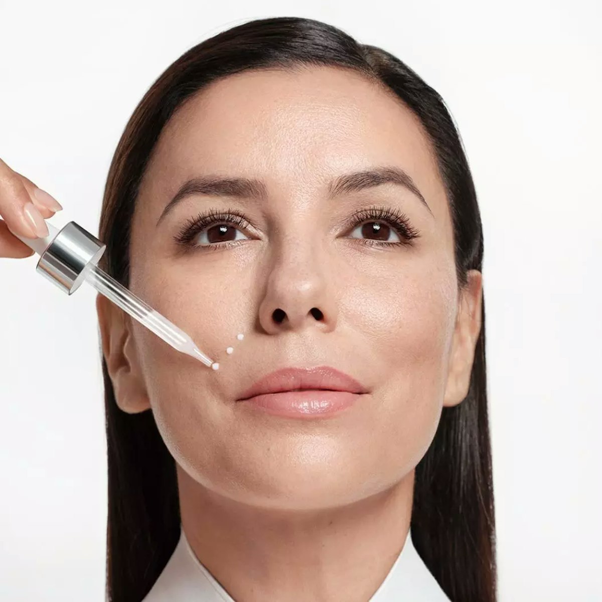 Puro y Eficaz: Así es el nuevo Sérum Revitalift Retinol Noche de L ...