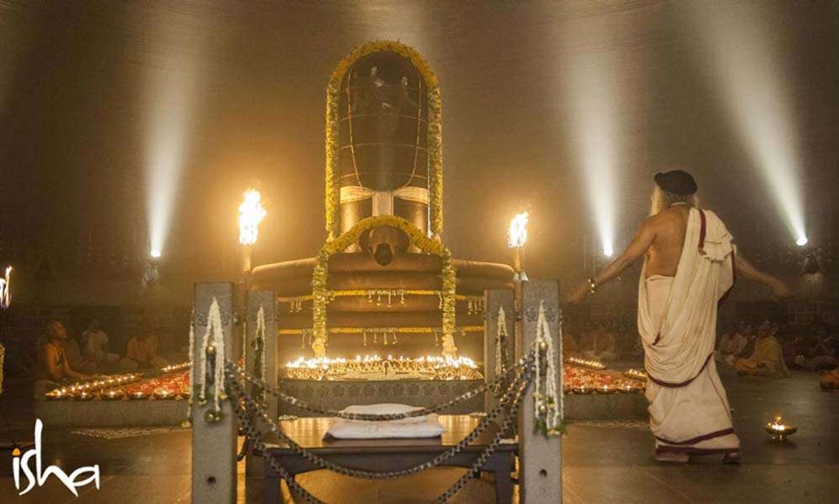 What is Dhyanalinga?