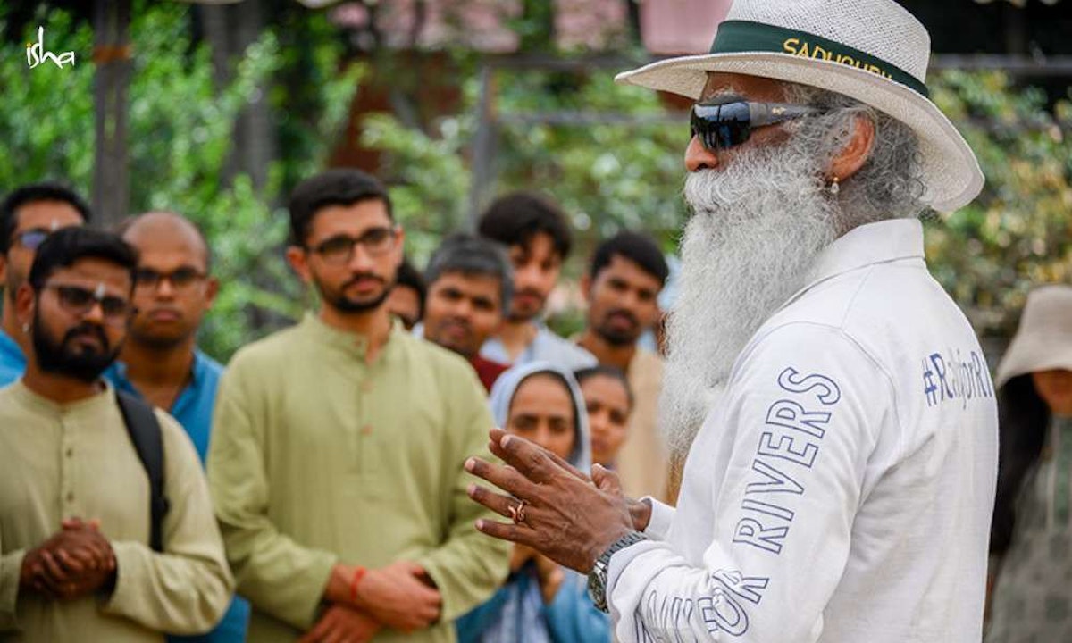 Is It Possible To Master Time? – Sadhguru