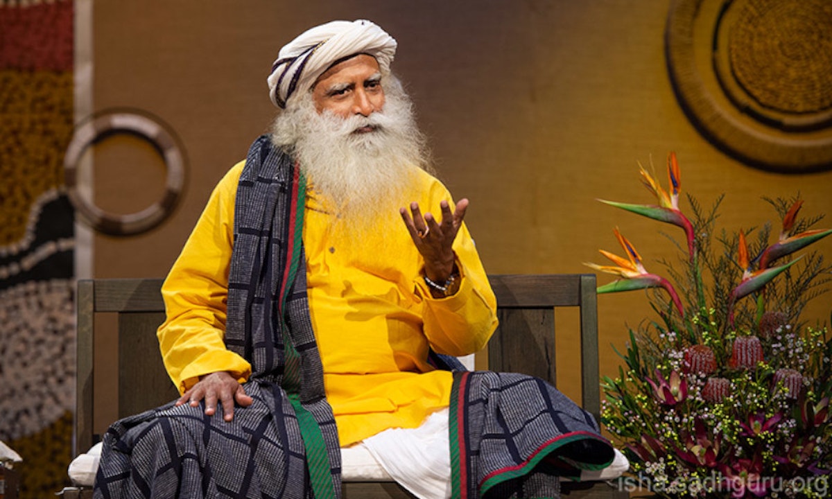 How to Stay Motivated When Things Don’t Go Your Way? Sadhguru Answers