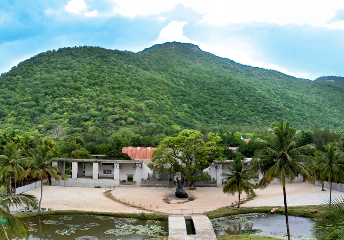 Ein Reiseführer für das Isha Yoga Center