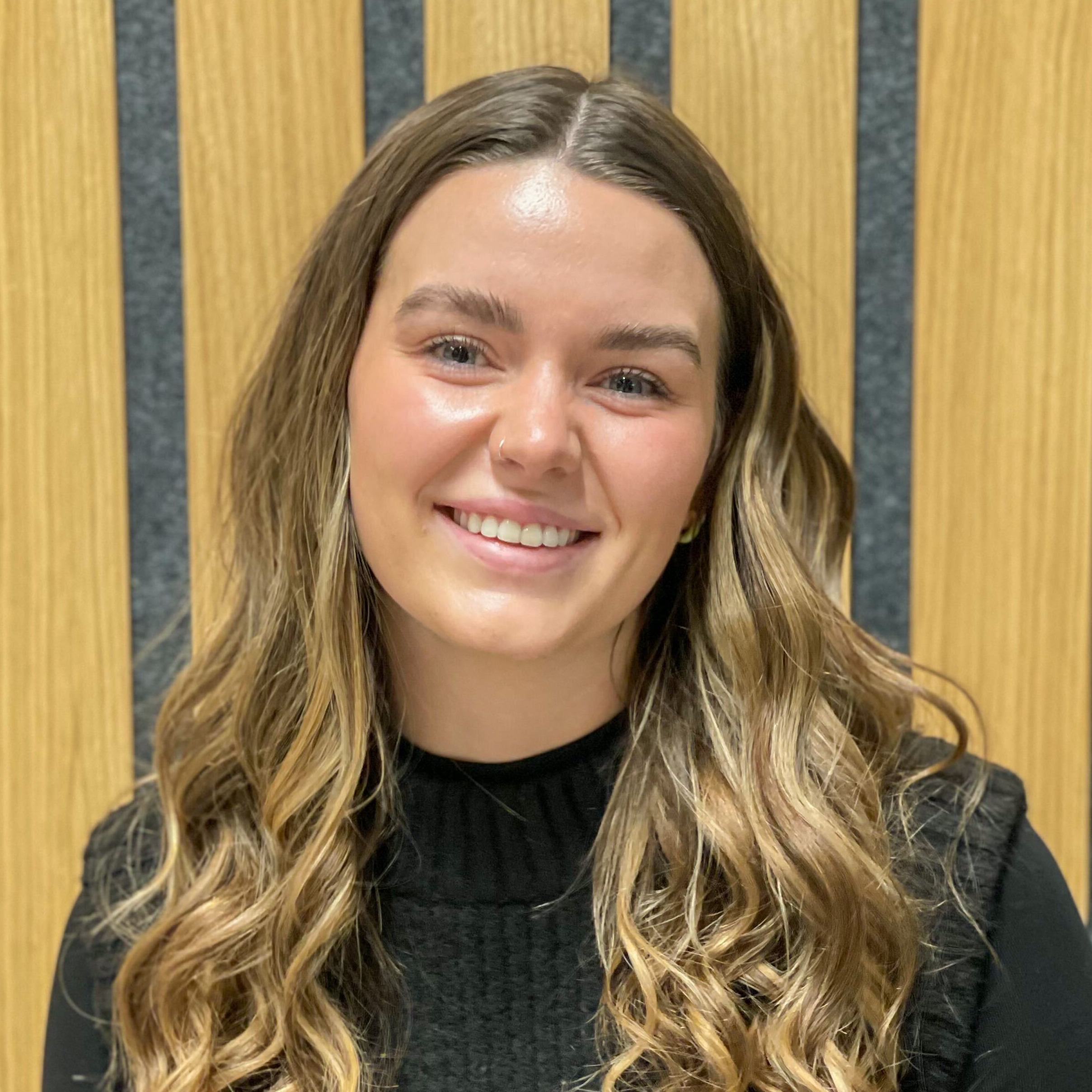 Bethany Matthews's Instagram, Twitter & Facebook on IDCrawl