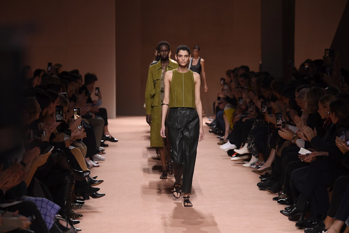 Hermès mostra toda sua moda luxuosa e atemporal