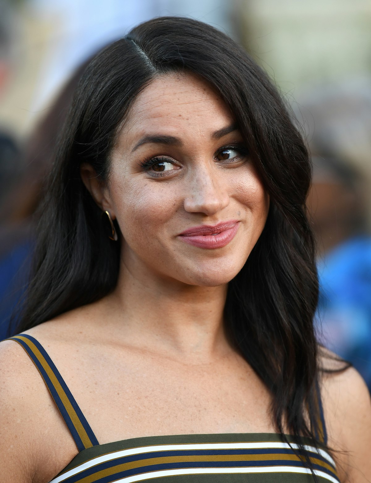 Meghan Markle fala da frieza da família real