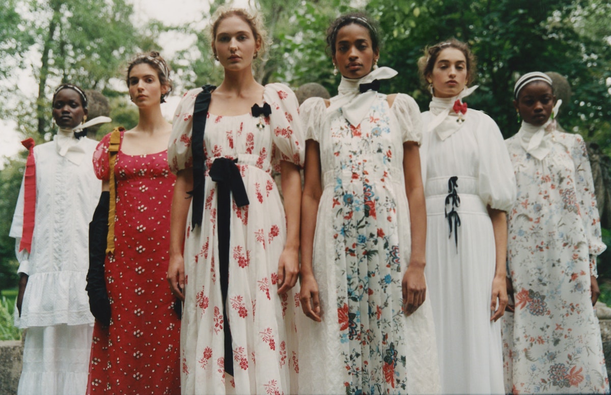 Regencycore é a nova tendência inspirada em Bridgerton