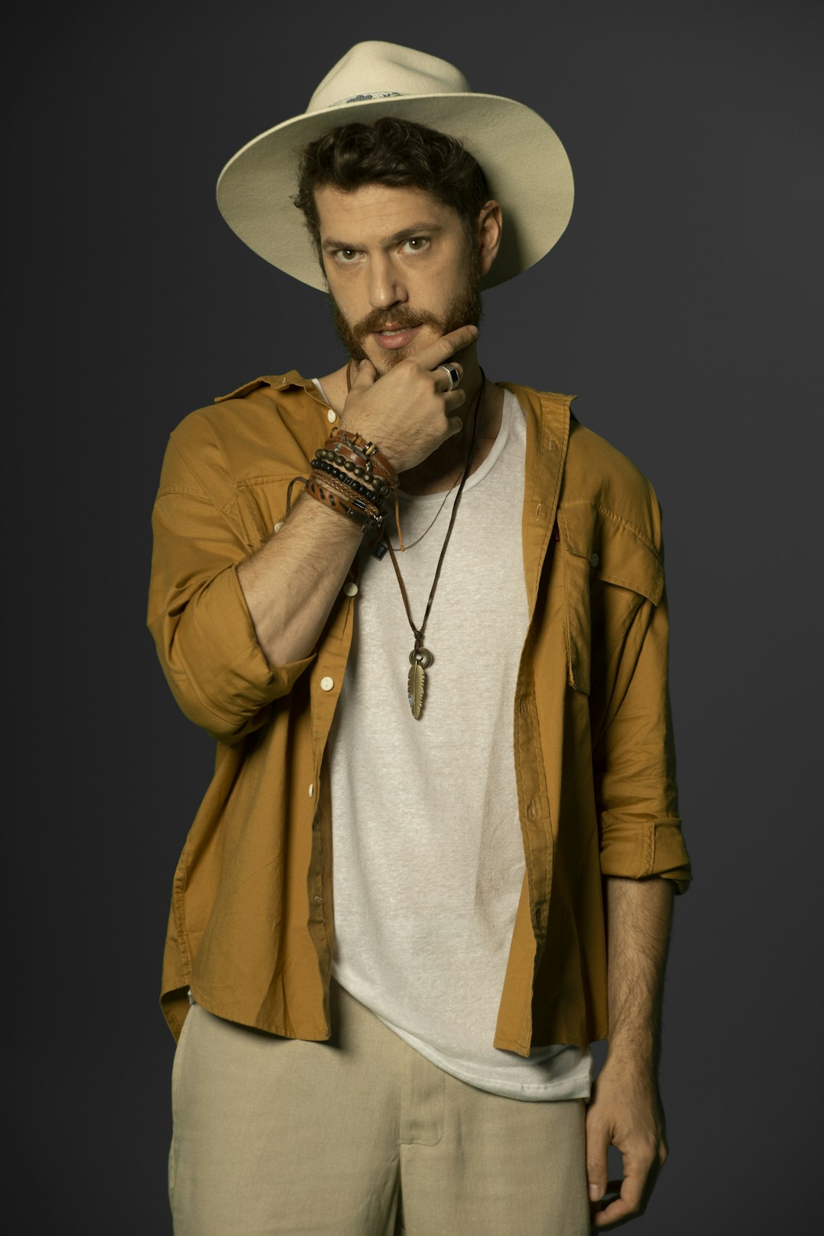 Caio Paduan tem novo estilo de vida em motorhome