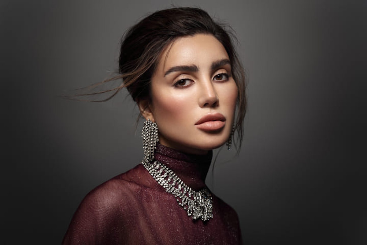 Maxi joias: como apostar nos maxi acessórios sem erro