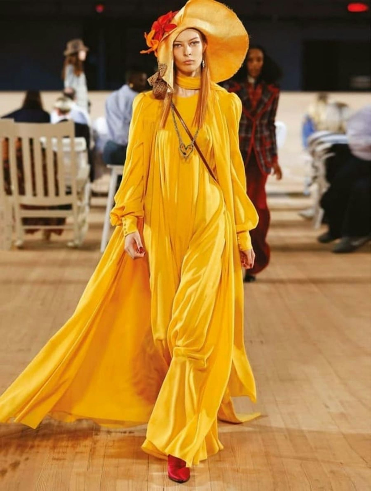 Confira as 4 cores que não podem faltar em seu guarda-roupa nessa temporada