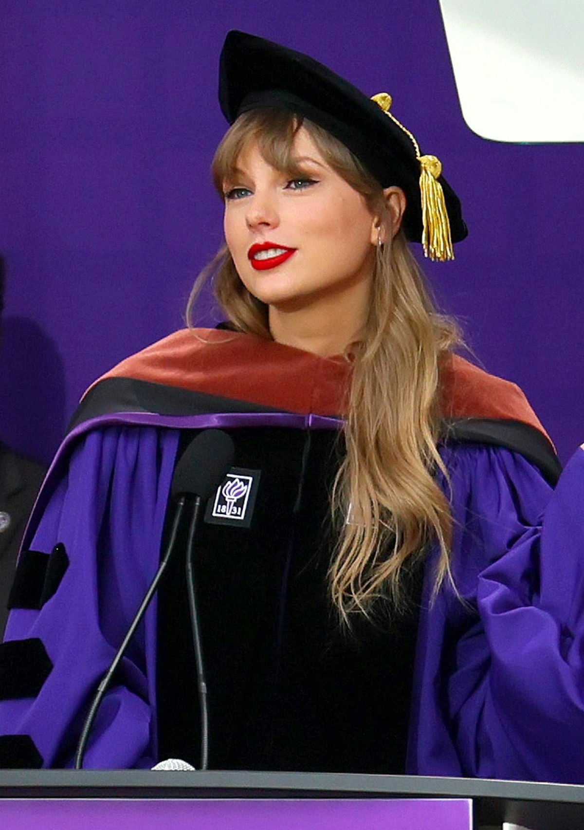 Taylor Swift ganha título de Doutora de Universidade de Nova York