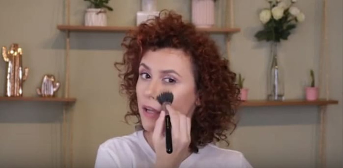 Tutorial de maquiagem: Juliana Rakoza ensina a fazer uma pele fresh