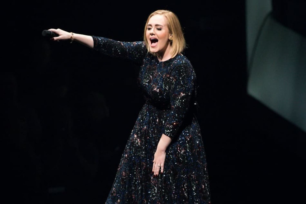 Adele revela o livro que mudou completamente a sua vida