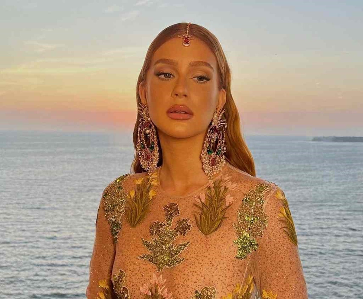 Marina Ruy Barbosa arrasa em evento na Índia