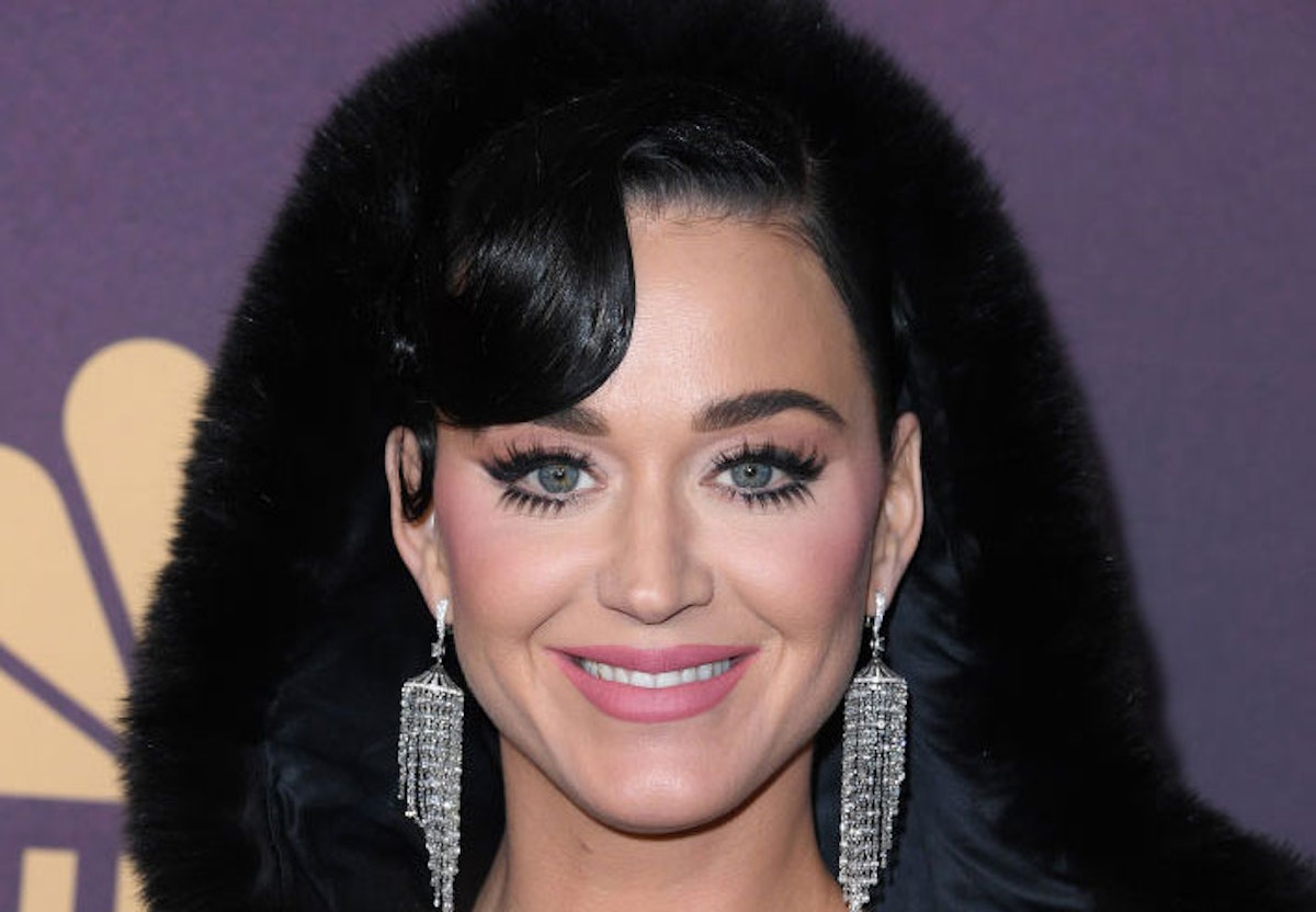 Katy Perry irá se apresentar na coroação do Rei Charles III