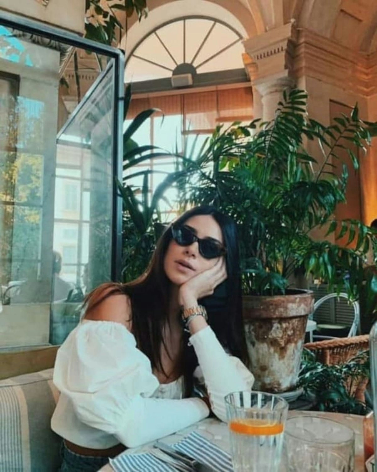 Thaila Ayala revela tratamentos que fez para subir ao altar