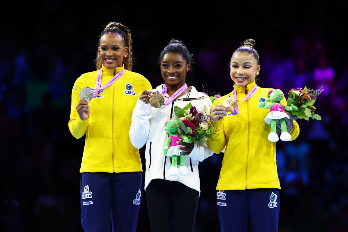 Rebeca Andrade e Flávia Saraiva batem recordes na ginástica