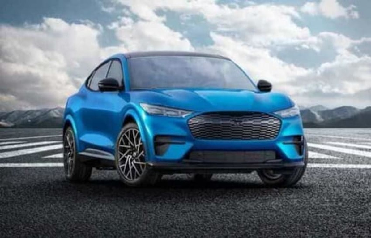 Ford Mustang chega ao Brasil