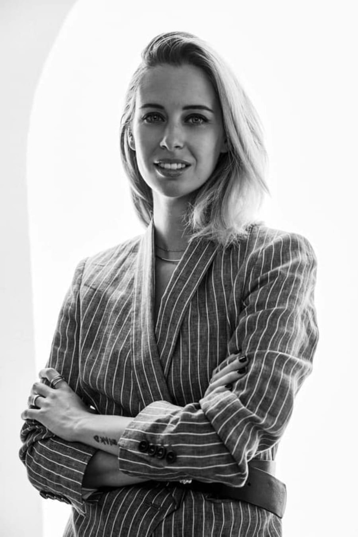 Carolina Cucinelli fala de "The Magic of Suits" para L'Officiel