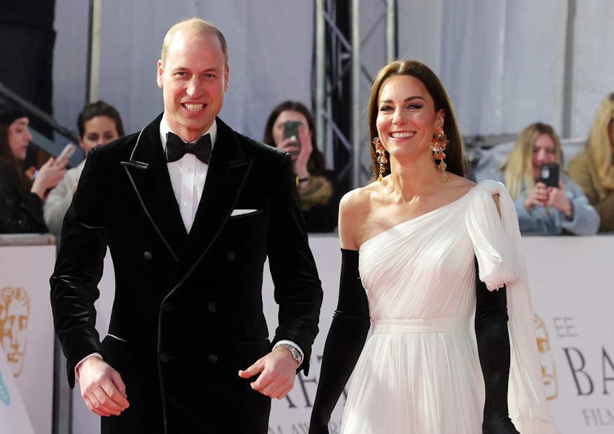 Kate Middleton e Taylor Swift usaram a mesma roupa?