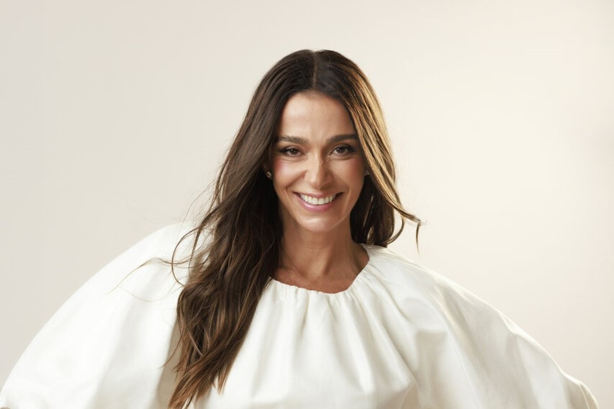 Mônica Martelli com exclusividade à L’Officiel Brasil