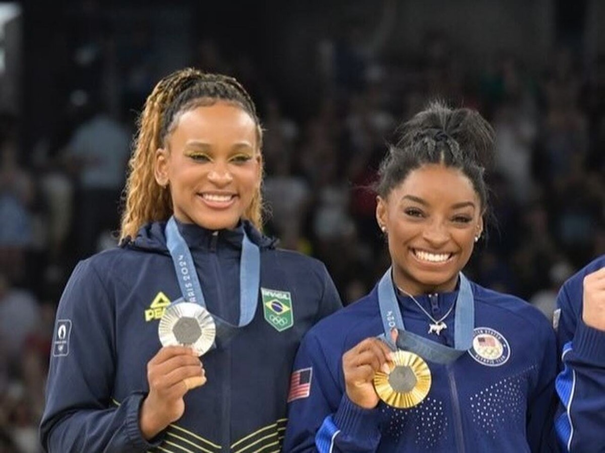 Simone Biles não quer competir com Rebeca Andrade