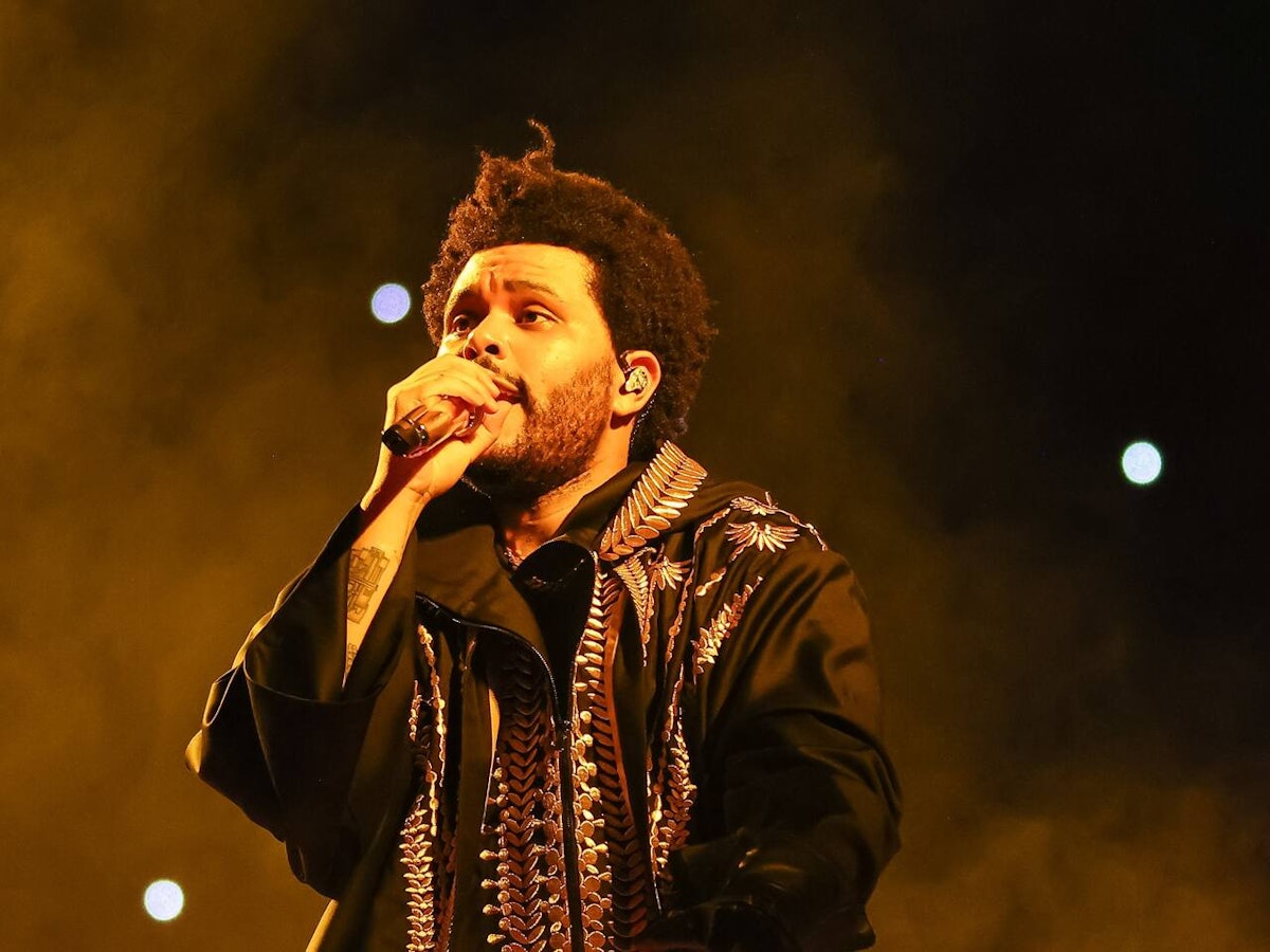 The Weeknd faz show forte em São Paulo com participações