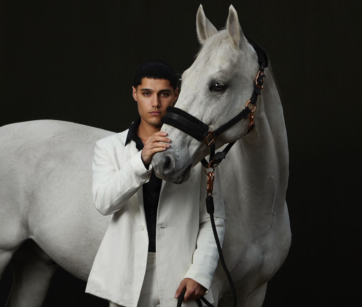 Editorial de moda: Veja cliques exclusivos para a L'Officiel Hommes