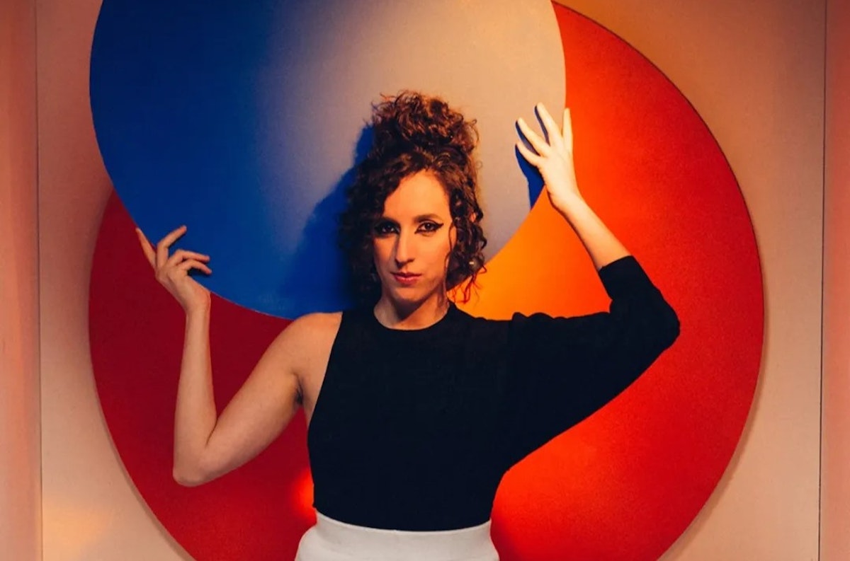 Marina Melo divulga seu terceiro álbum, ‘Ousar Abrir’