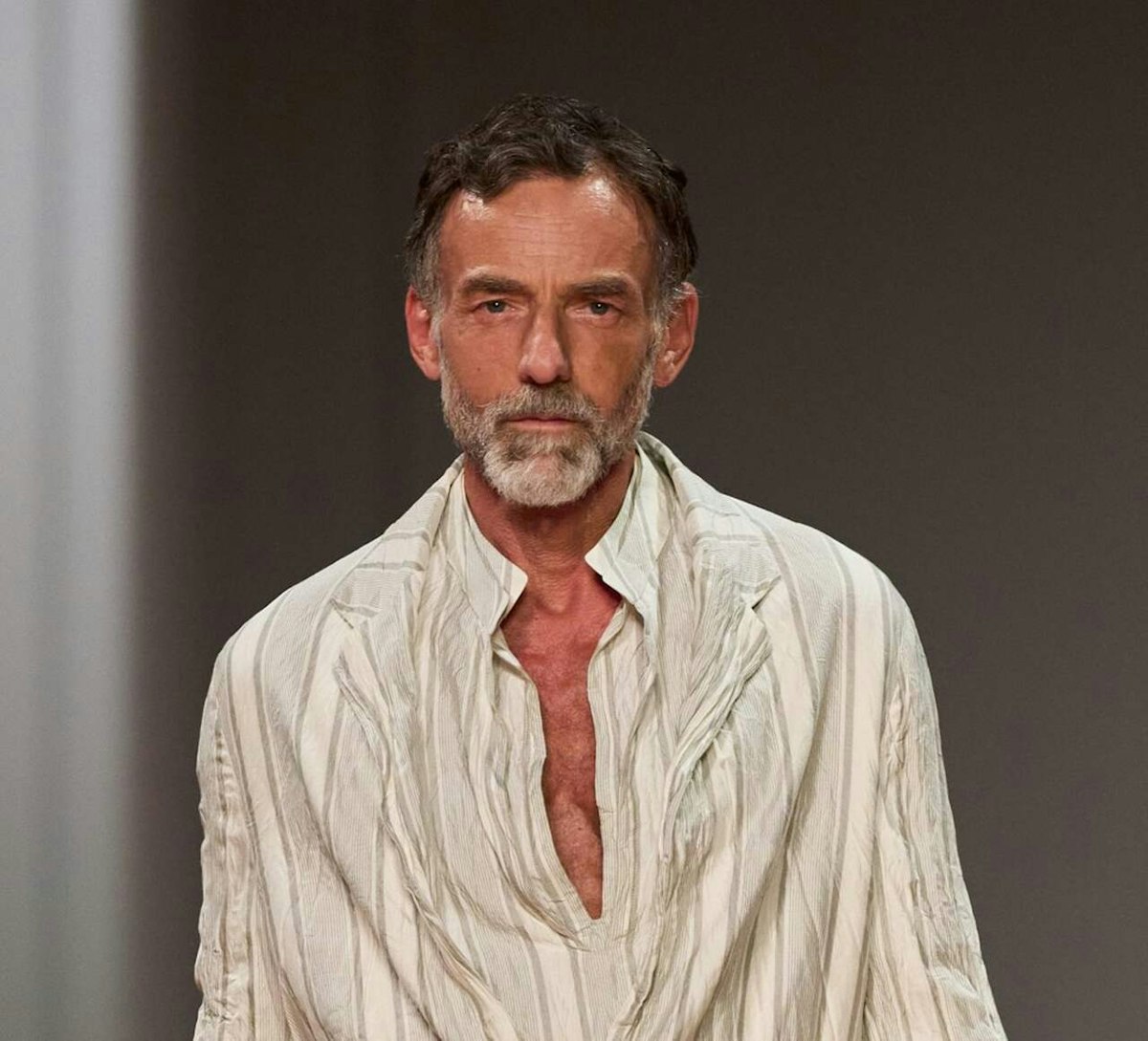 Zegna explora suas raízes em nova coleção com desfile