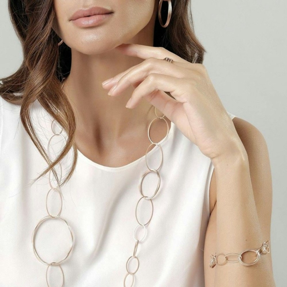 Pesavento Schmuck im Portrait | Juwelier Roller