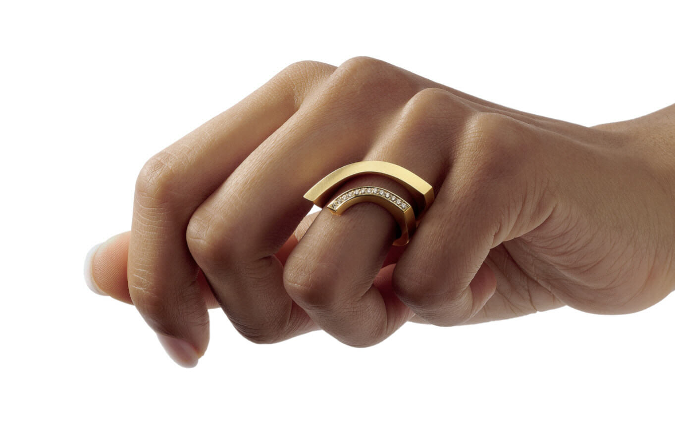 Angela Hübel Schmuck im Portrait | Juwelier Roller