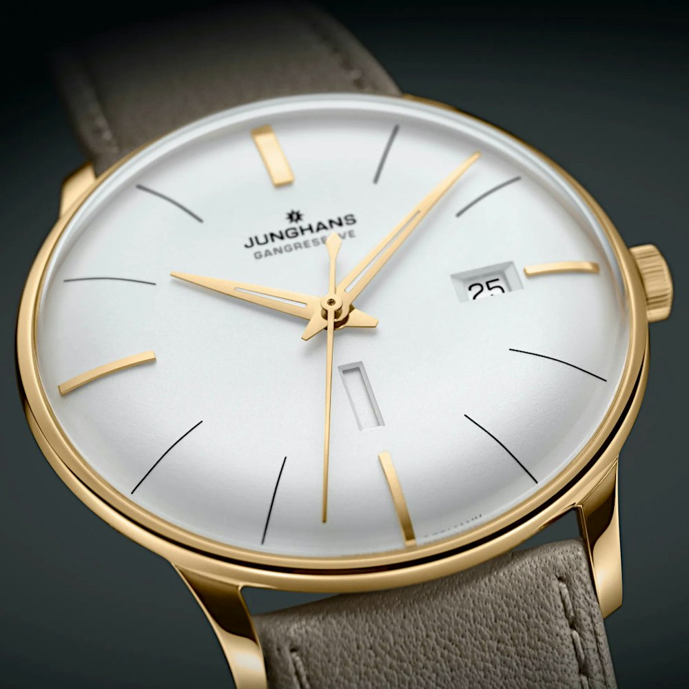 Junghans Uhren im Portrait | Juwelier Roller