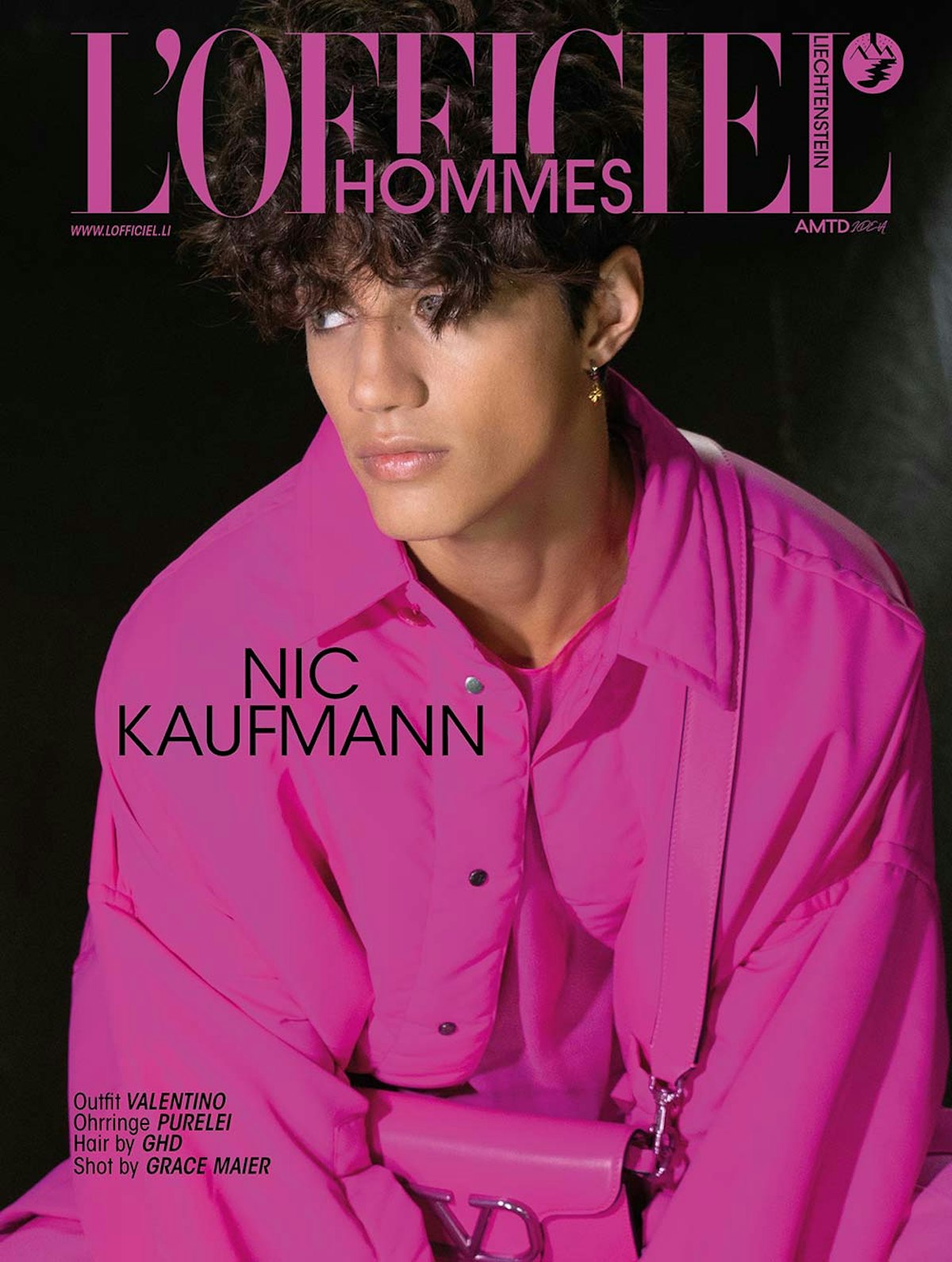 Digital Coverstory mit Fashioninfluencer Nic Kaufmann