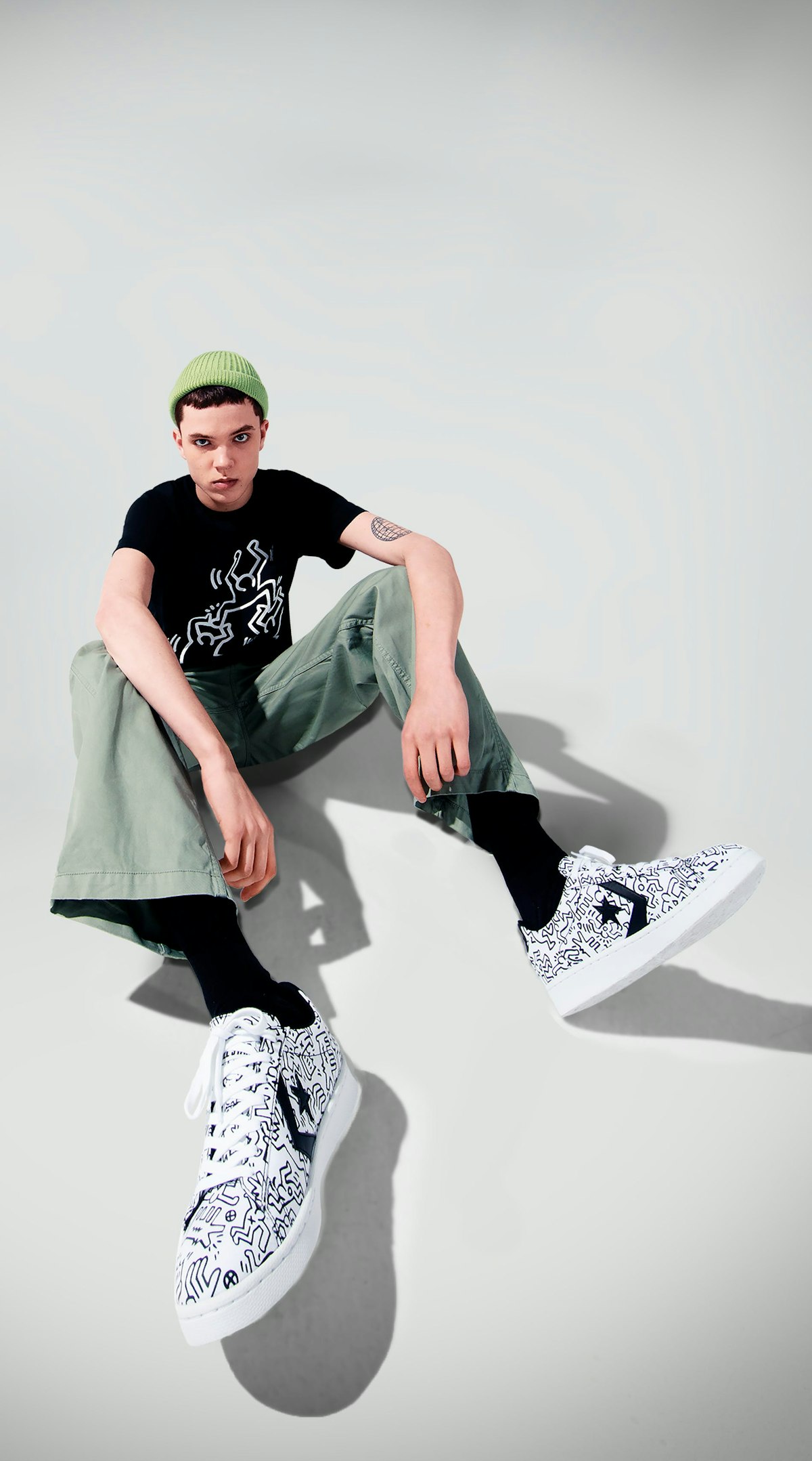 Los diseños de Keith Haring en una nueva colección de Converse