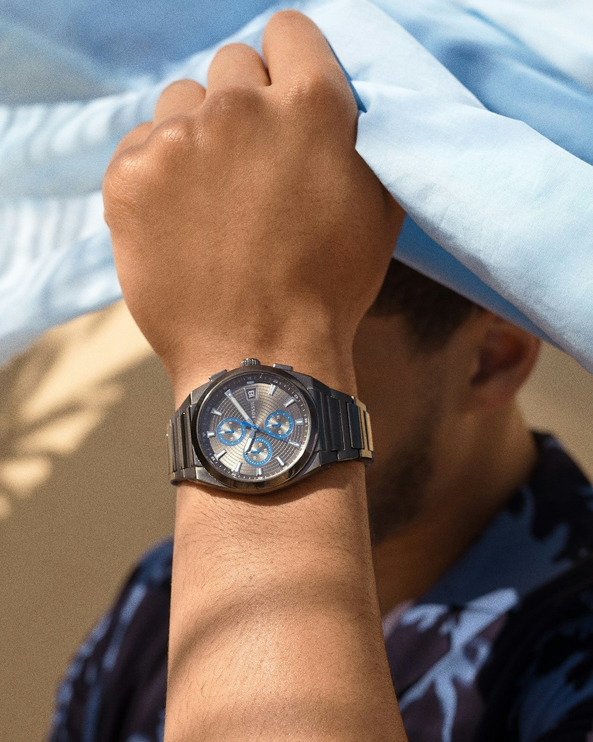 Fossil se pinta de azul y lo hace de forma ecológica