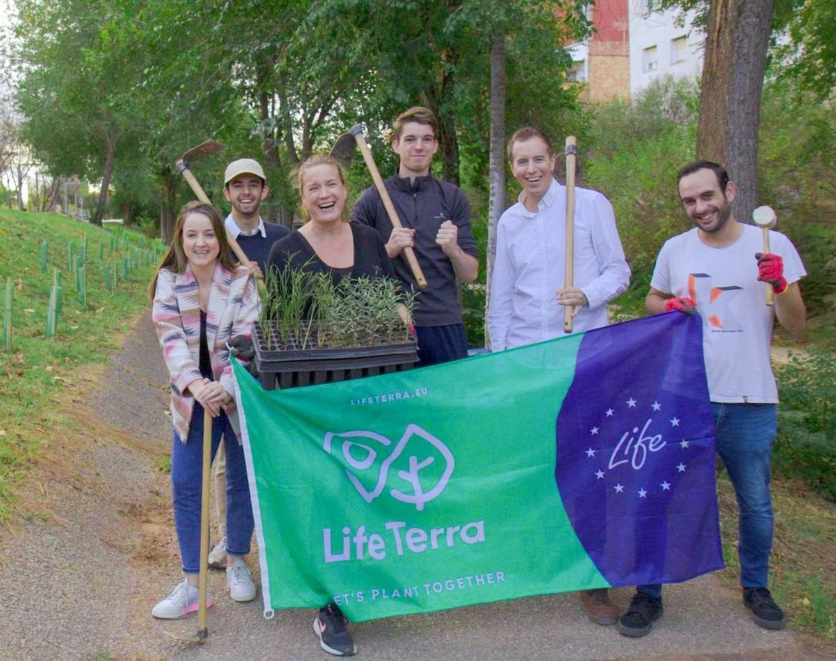 Barrio Life • Life Terra