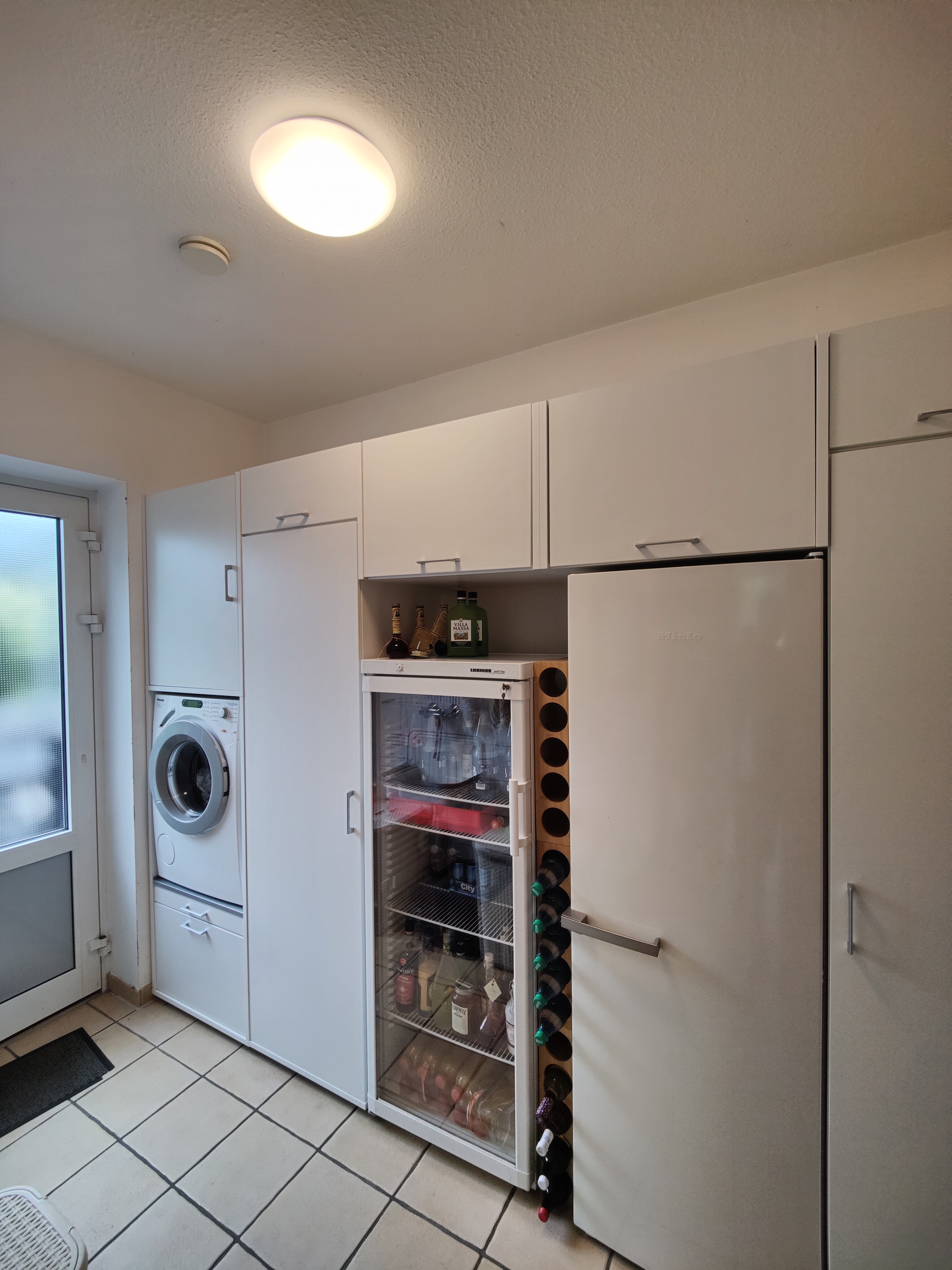 How to Choose the Perfect Slimline Cupboard | Washtower