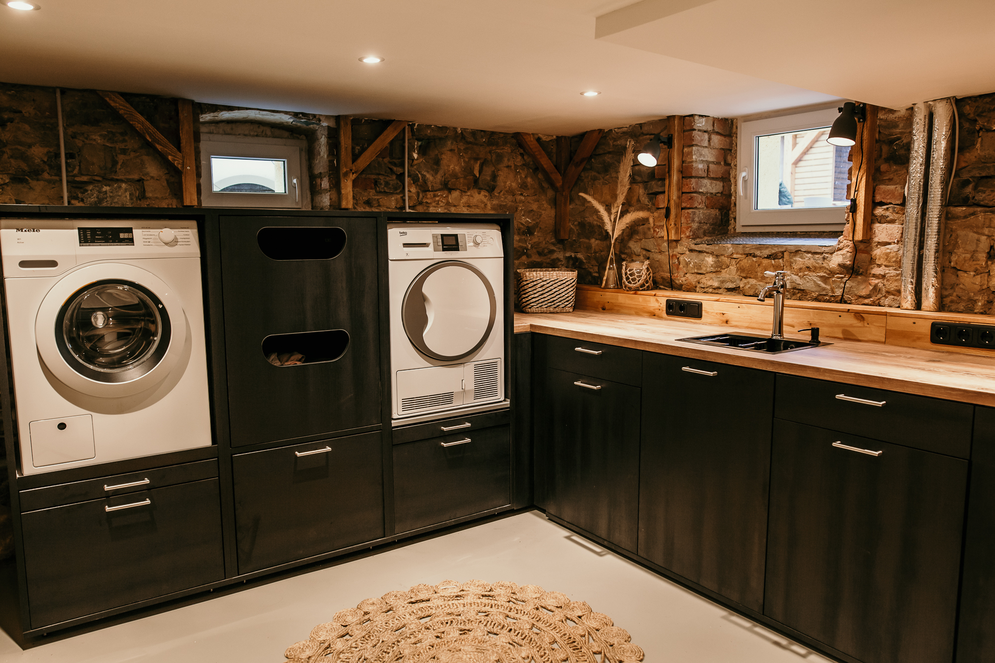 Waschküche im Keller Effektive Einrichtungsideen & Tipps