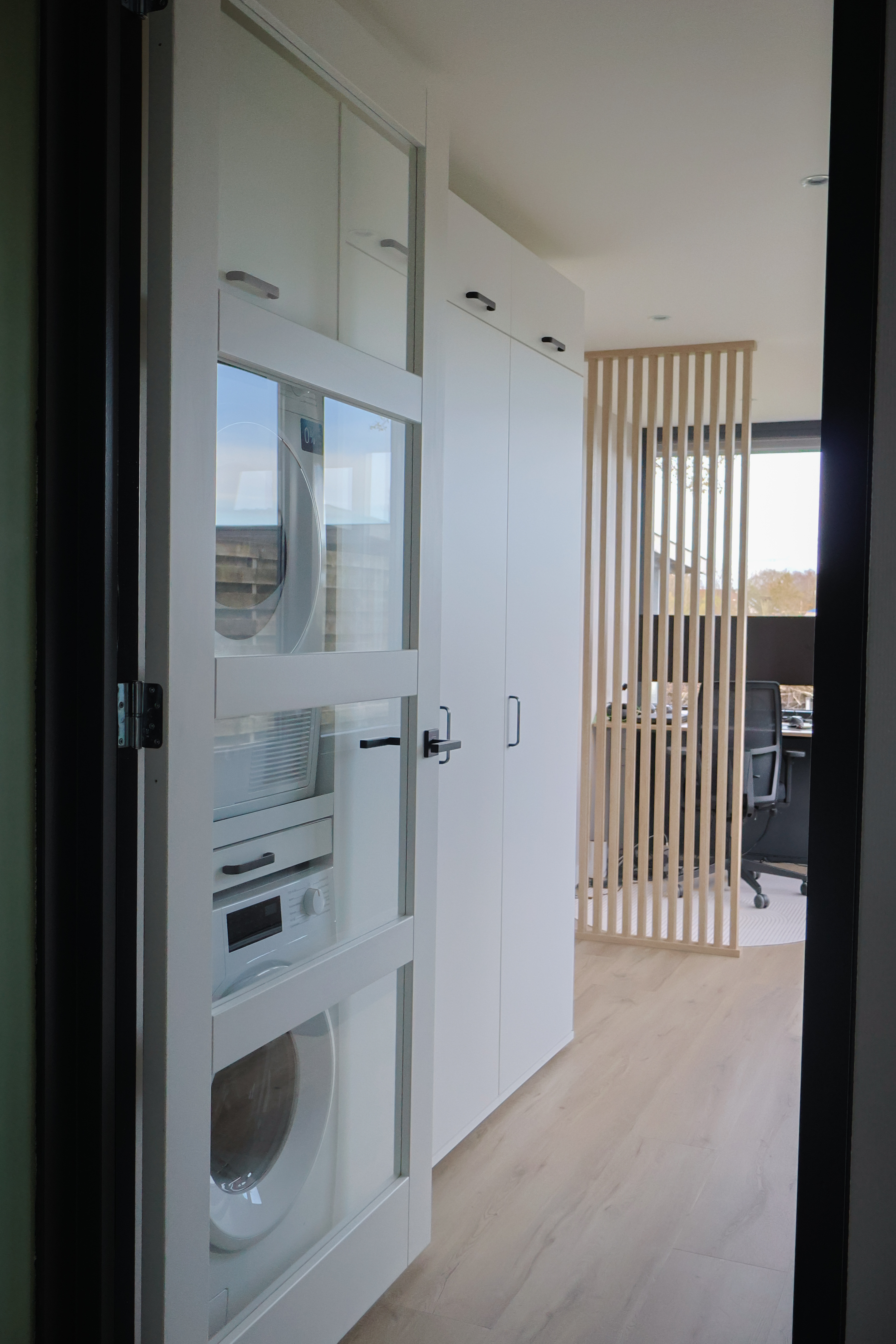 Washing machine & tumble dryer housing unit |Laundry cabinet