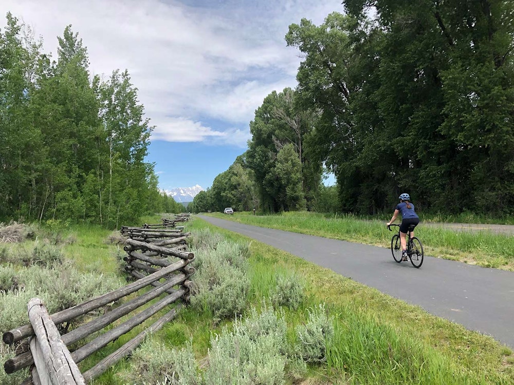 Get Local | Tour de Jackson Hole Pathways - Jackson Hole Mountain Resort